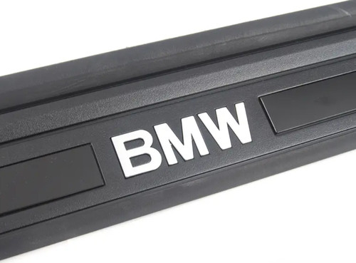 BMW E81 E82 2 DOOR O/S RIGHT DOOR BLACK ENTRY SILL STRIP 7174560 NO ...