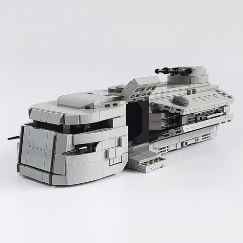 ZITIANYOUBUILD Armored Box-shaped Soldier Transport Minifig Scale 1004 ...