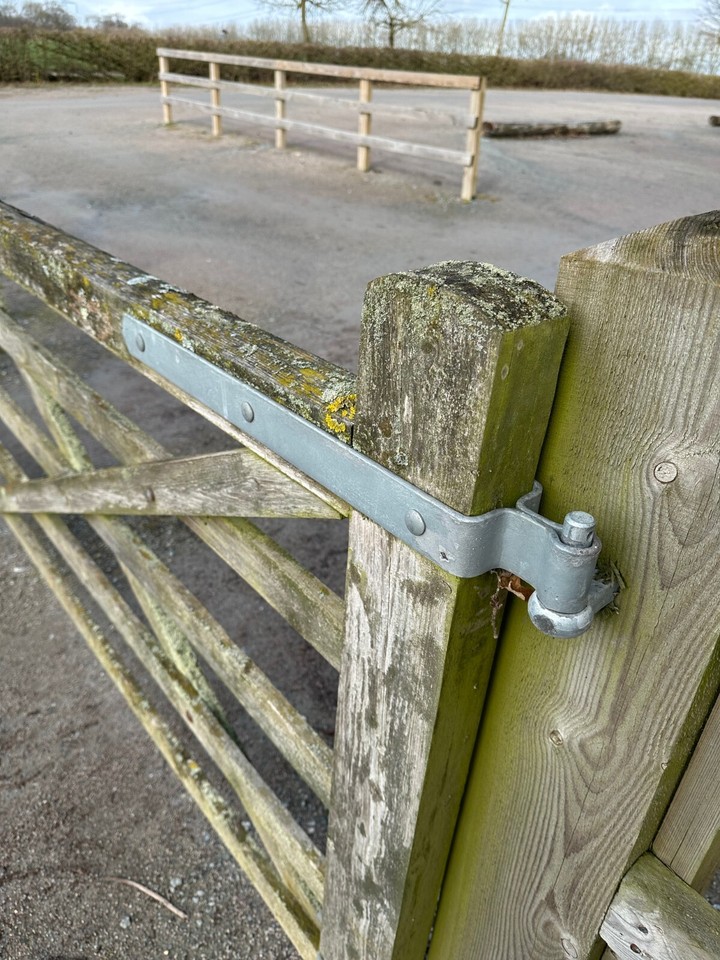 Field Gate Hinges Adjustable Set 5-Bar Heavy Duty Bottom Strap Driveway ...