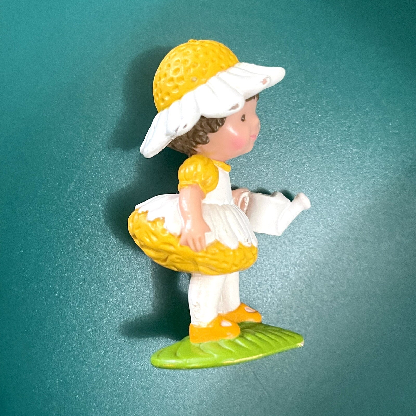 Vintage Avon DAISY DREAMER Little Blossom Mini Doll 2½" PVC Figure ...