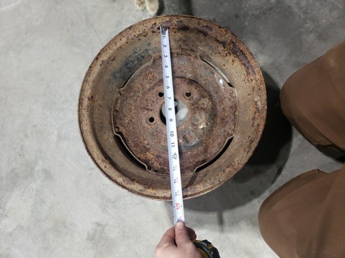 1949-1953 Original GM 15" x 5" Steel Wheel 4 3/4" Center Cap Clips | eBay