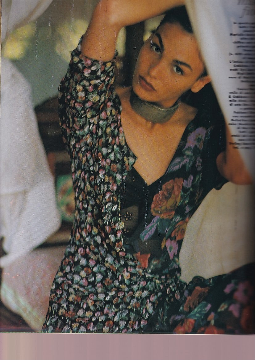 ELLE ITALIA 1994 YASMEEN GHAURI HELENA CHRISTENSEN SHANA ZADRICK KATE ...