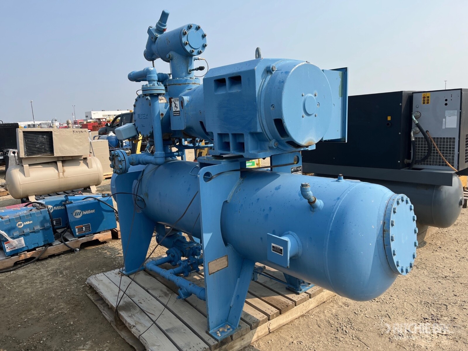 Vilter VSM501 Single Screw Compressor Packages for Industrial ...