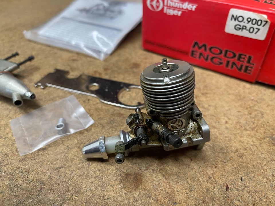 Thunder Tiger GP-07 R/C Glow Model Airplane Engine & Muffler | eBay