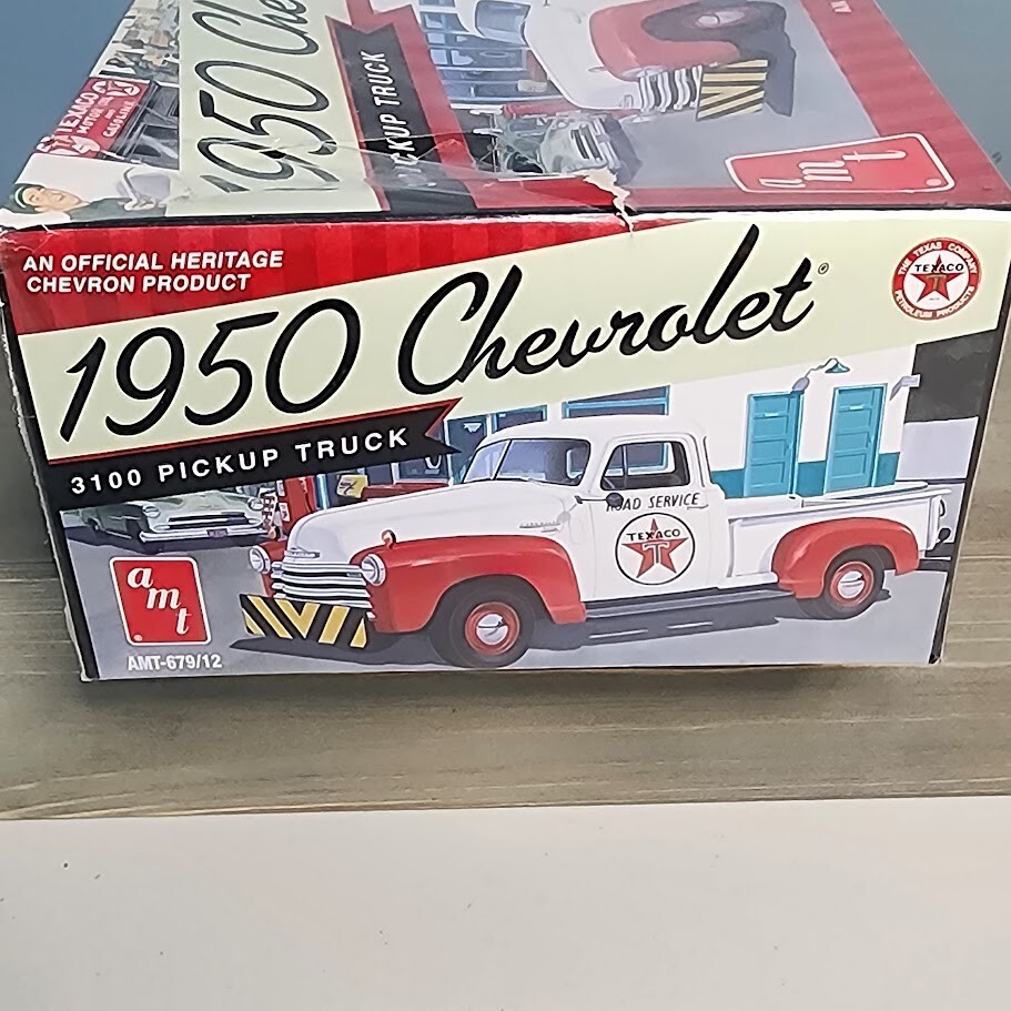 AMT 1950 Chevrolet 3100 pickup truck model kit 1/25 scale | eBay