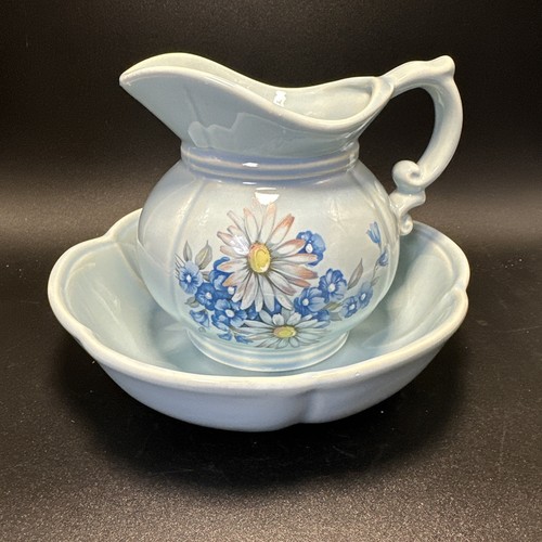 Vintage McCoy Pottery Pitcher & Bowl Basin #7528 Powder Blue Daisy USA ...