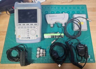 ROHDE & SCHWARZ FSH3 Handheld Spectrum Analyzer Tracking Generator | eBay