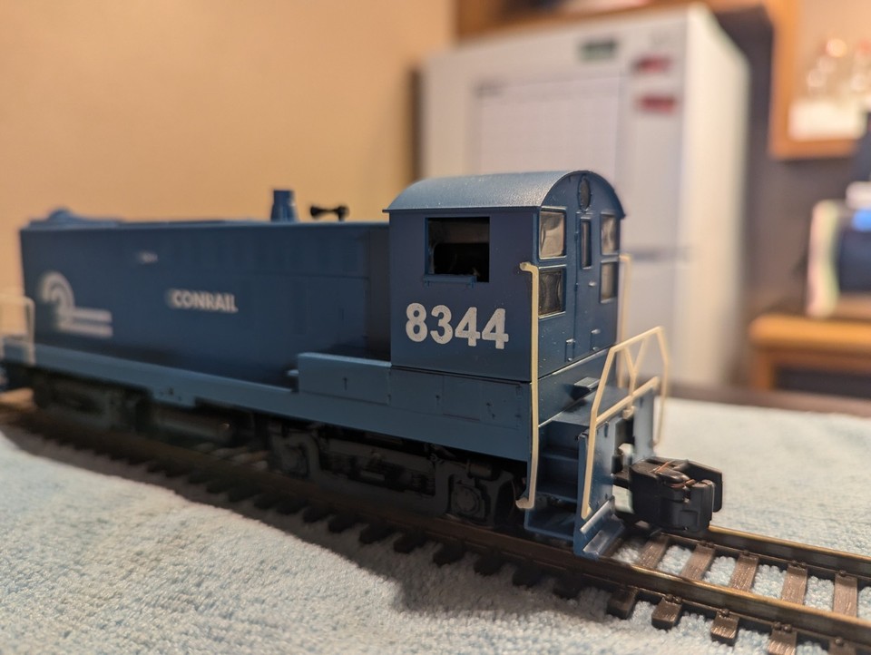 American Models S Gauge Conrail Trailer Hauler Freight Set Diesel Loco ...