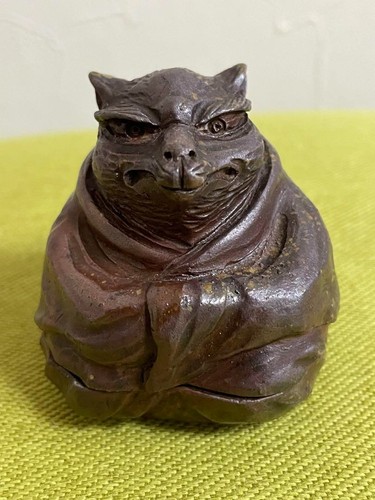 Vintage Japanese Bizen Ware Incense Container Kogo Tanuki Monk Raccoon ...