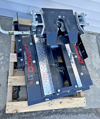Demco Autoslide 5th Wheel Hitch w/ Slider - Model #6003 | eBay