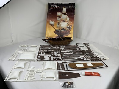 Lindberg Dutch Man-o-War Gouda 17th century ship 1/125 | eBay UK