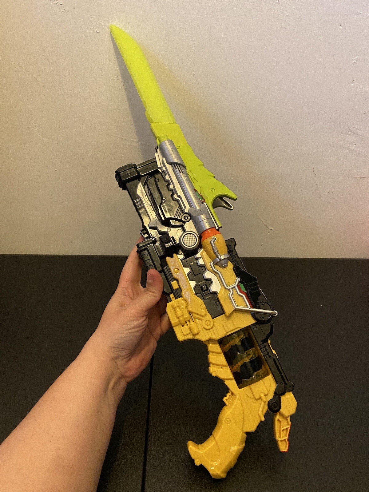 Power Rangers Dino Super Charge Dlx Morpher Blaster / Saber w/2 ...