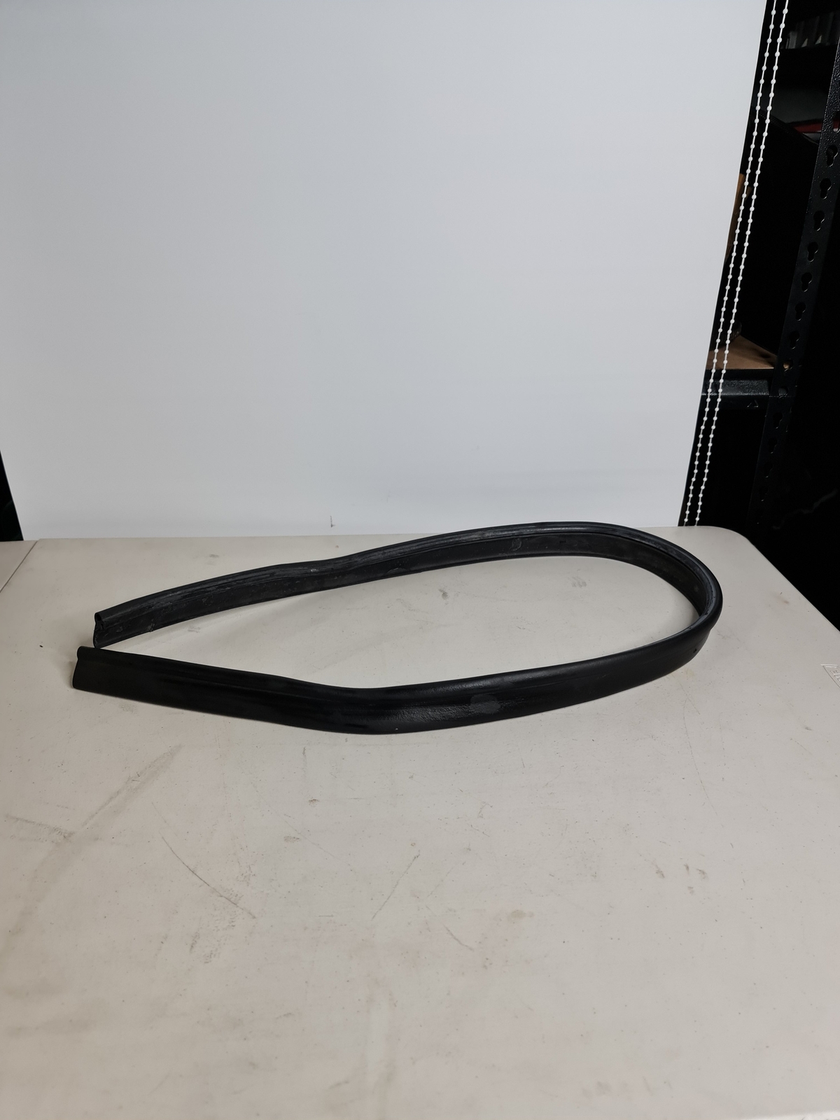 2014-2020 BMW 51-76-7-239-145 BMW 51767239145 Front Engine Hood Sealing ...