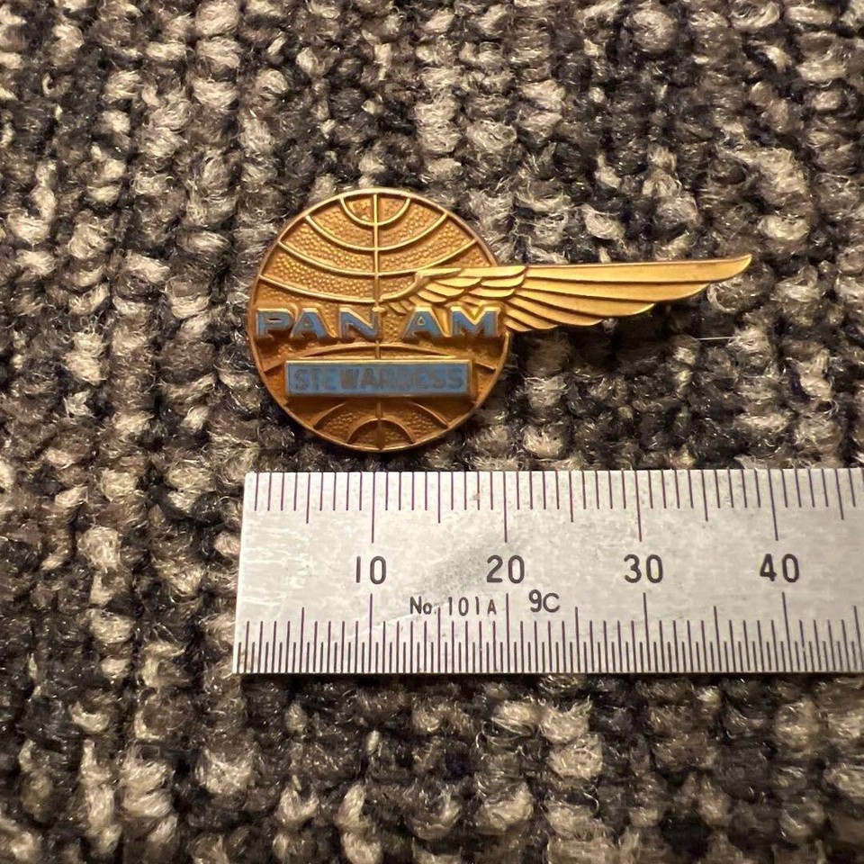 PAN AM Airways Airlines CA Stewardess Wings Uniform 10K Pin Badge LGB ...