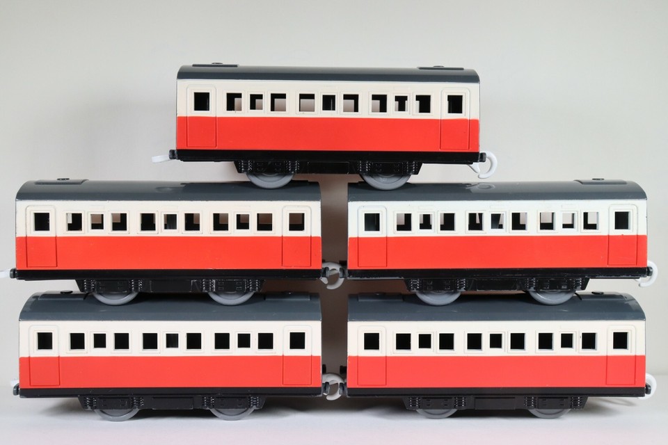 Passenger Coaches Troublesome Trucks Trackmaster Thomas Used Train | eBay
