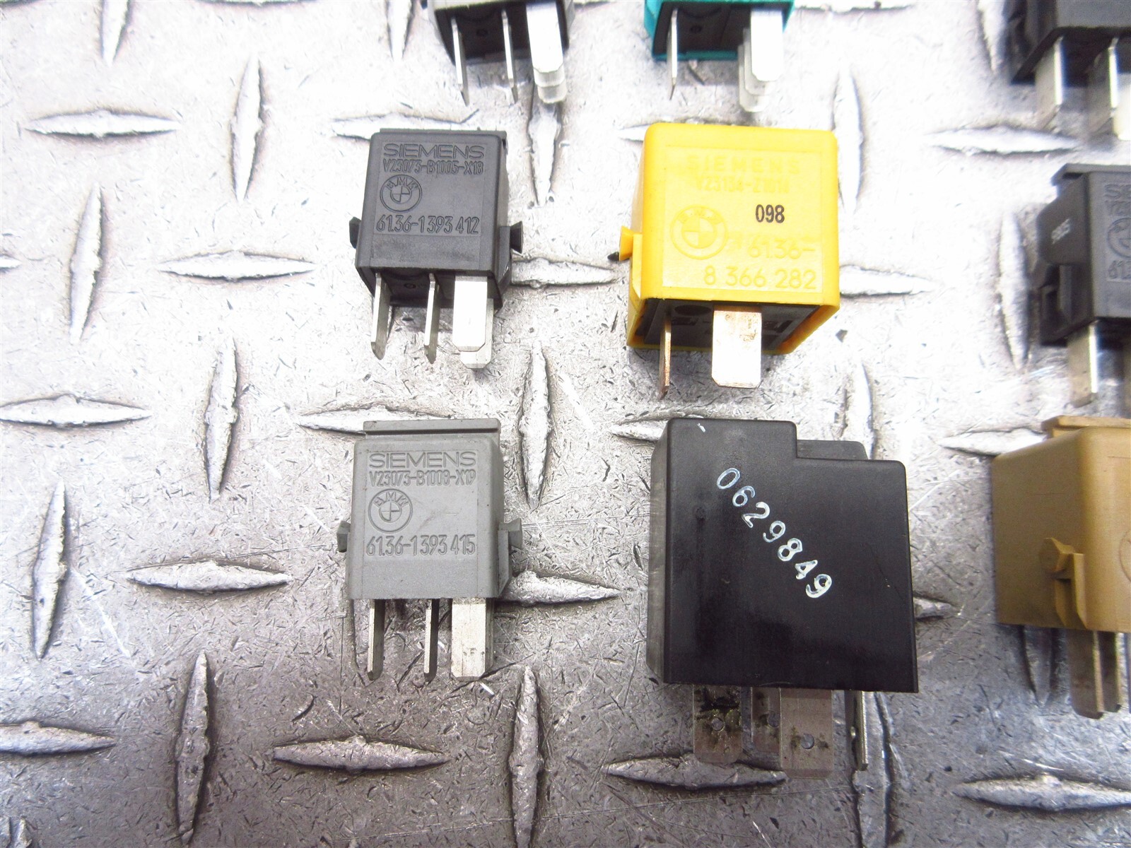 1998 96-01 BMW R1100RT R1100 RT TPS Throttle Position Flasher Relay ...