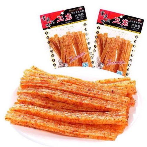 Weilong Hotstrips Latiao Chinese Snack Spicy Foods 卫龙辣条大面筋102g 透明包装 3/5 ...