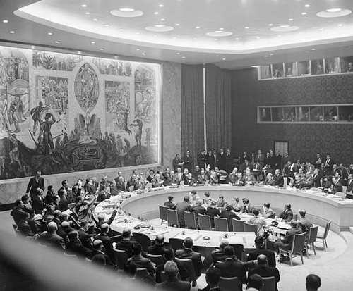 United Nations Meeting in Session 1955 Photo - This was the scene at ...