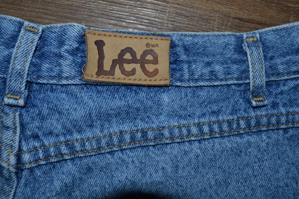 Lee Women's Jean Shorts High Waist Stone Wash Logo Patch Vintage 1990's ...