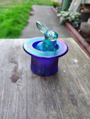 Fenton Aqua Blue Carnival Glass Rabbit In A Hat Glass Figurine Lot | eBay