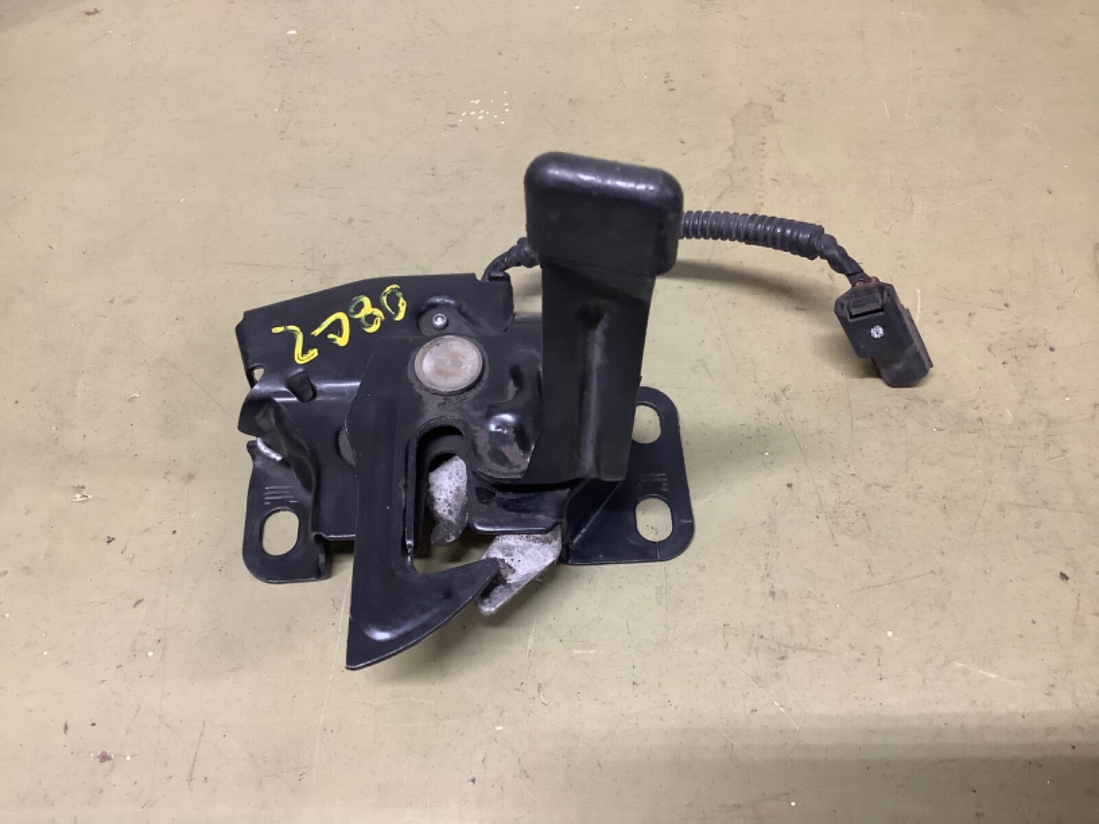 06-11 Civic Hood Latch lock 2 door 4 Door Used OEM | eBay