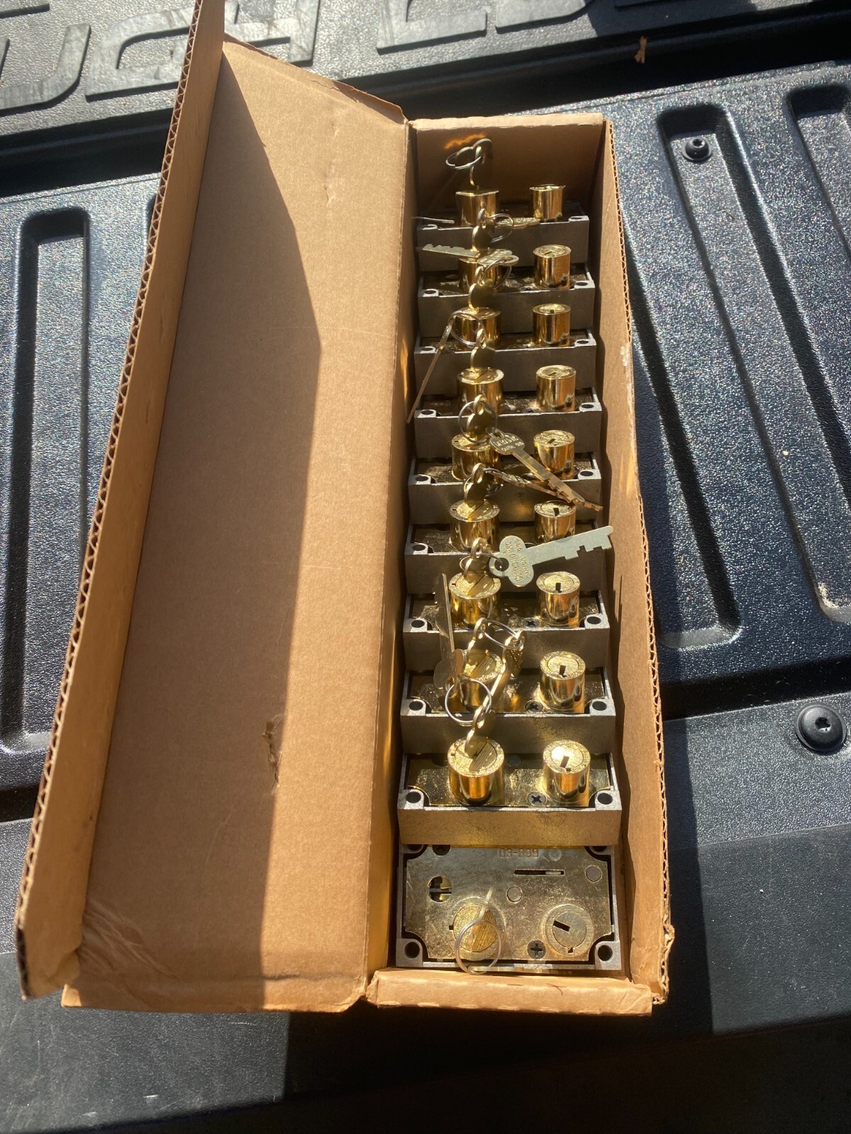 Diebold safe deposit box lock 17505 right hand GUARD KEY NOT INCLUDED ...