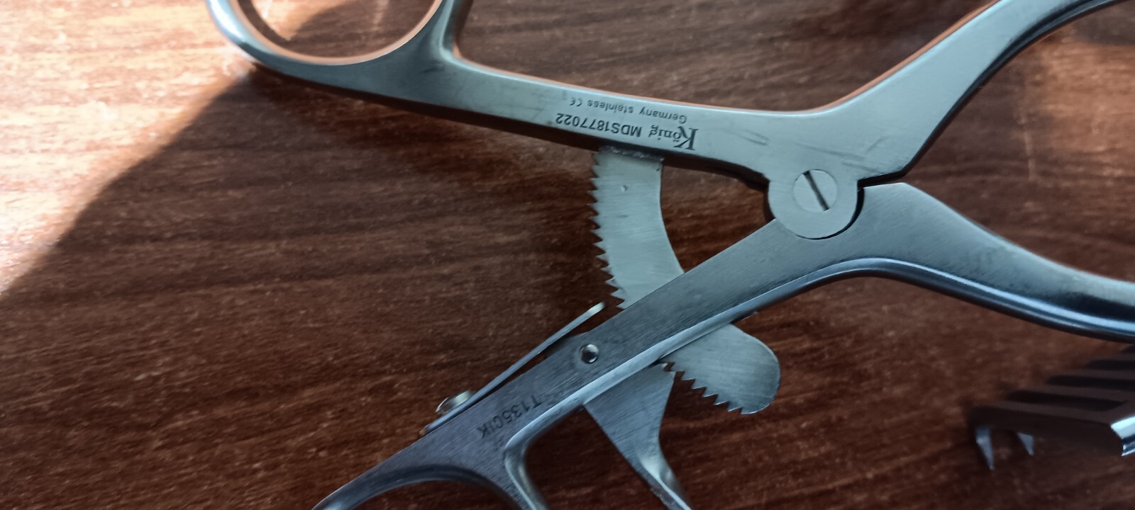 Konig MDS1877022 KONIG SELF-RETAINING SURGICAL RETRACTOR, MISKIMON ...