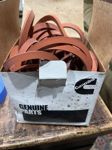 Cummins Genuine Parts Valve Cover Gasket 3905449 for sale online | eBay