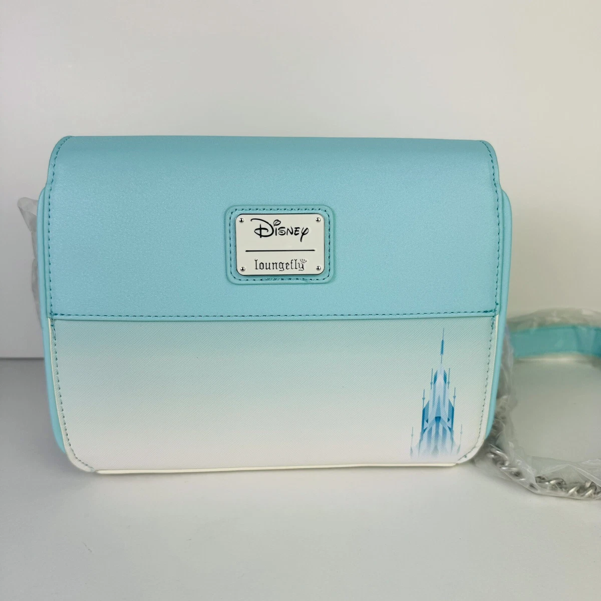 onlineshop buying loungefly frozen purse