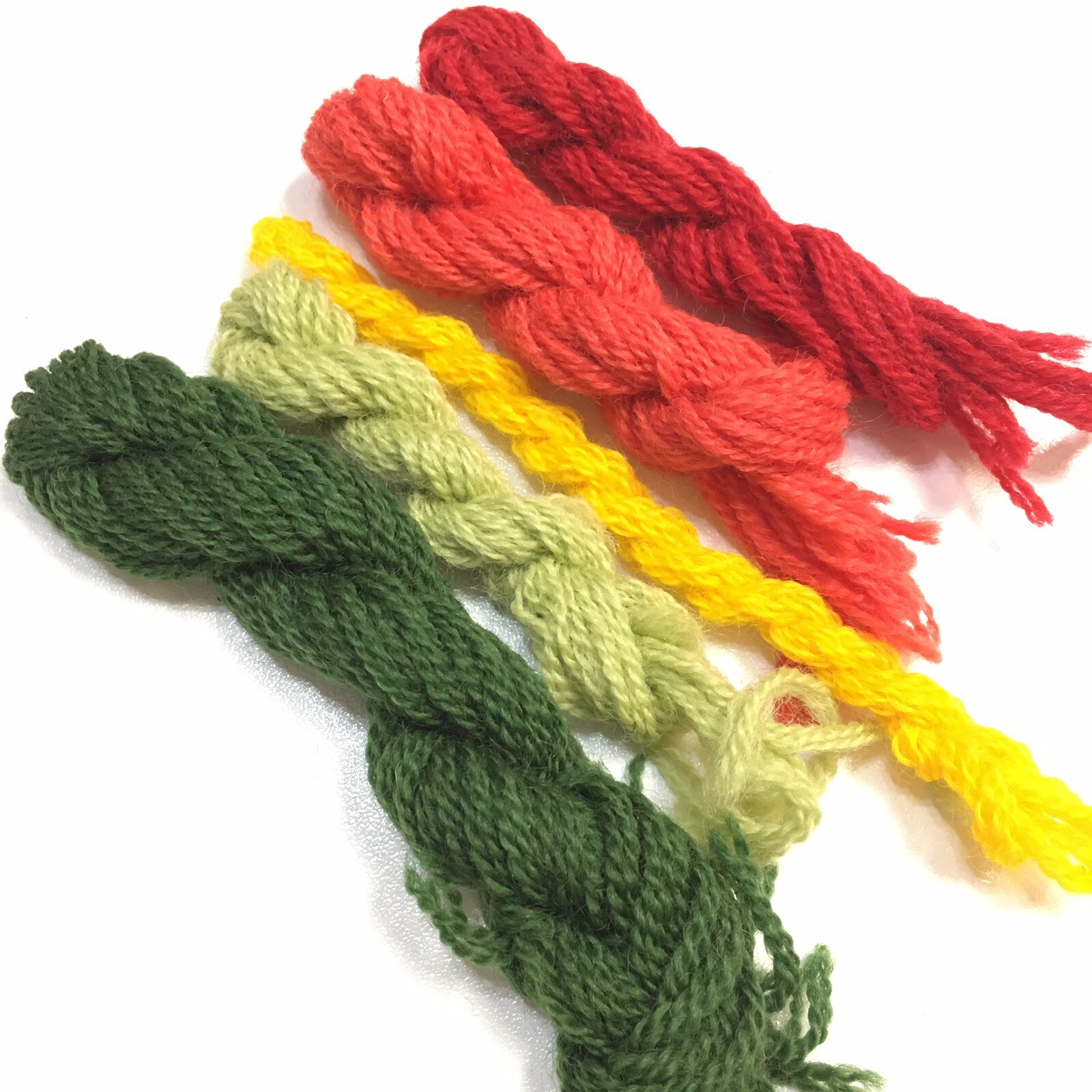 Hand Painted Needlepoint Canvas Persian Wool Yarn Pillow Bleeding Heart ...