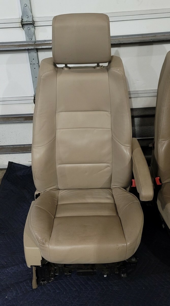 Range Rover Sport L320 10-13 Front Right & Left Seats Driver & RH Side ...