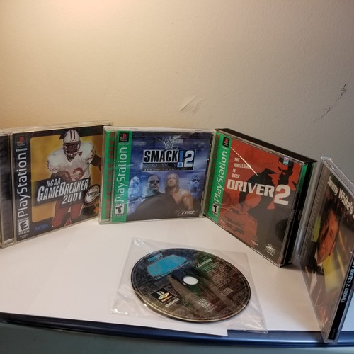 Lot of 5 PS1 Game 's * Driver 2 / WWF SmackDown 2 / Arcades Greatest ...
