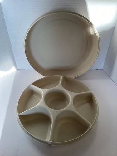 TUPPERWARE Vegetable Dip Snack Relish Divided Serving Tray w/Lid 1665-2 ...