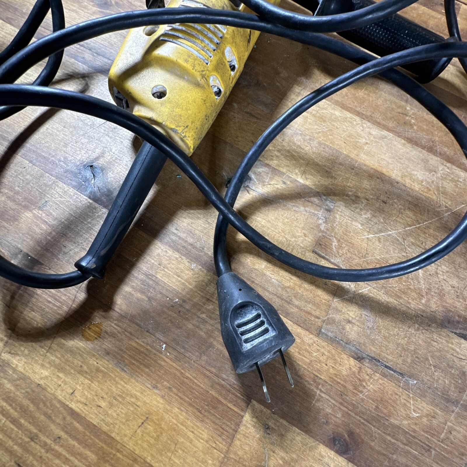 DEWALT DW402 4-1/2" Angle Grinder Corded for sale online | eBay