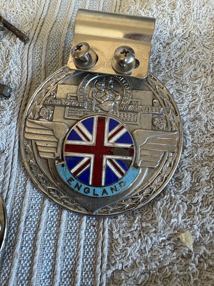 ENGLAND FLAG, BEHOLD ST CHRISTOPHER VINTAGE ENAMEL CAR BADGE EMBLEM ...
