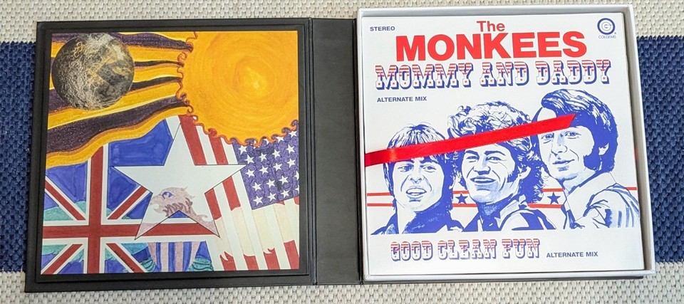 THE MONKEES PRESENT RHINO HANDMADE SUPER DELUXE 3CD + 7" VINYL BOX SET ...