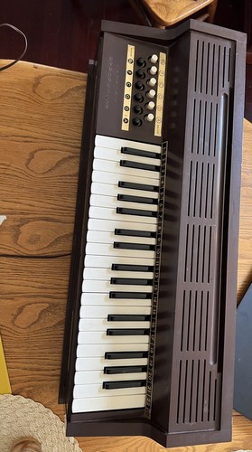 Vintage Magnus Electric Chord Organ - 22 Keys-Model 440- 57 Watts ...
