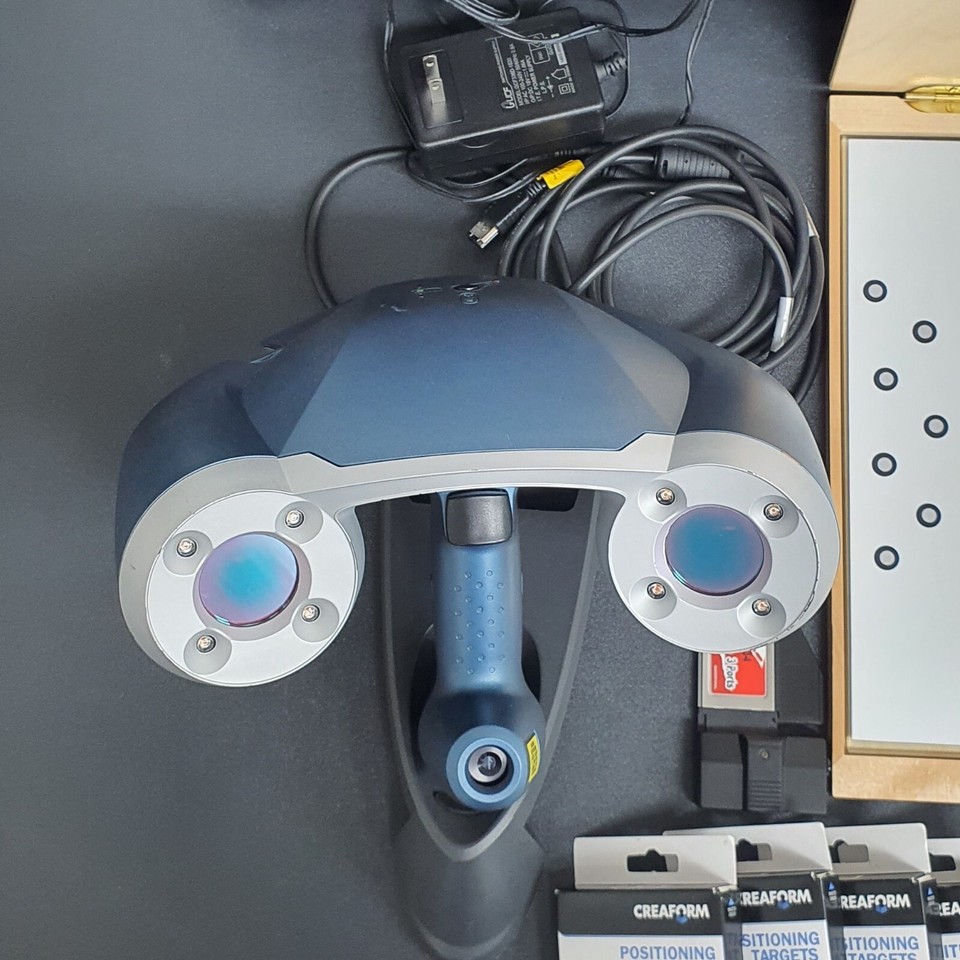Creaform REVscan Portable 3D Scanner w/ Calibration Plate, Case | eBay