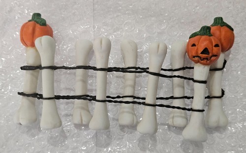 Halloween Creepy Hollow Bone Fence Midwest of Cannon Falls | eBay