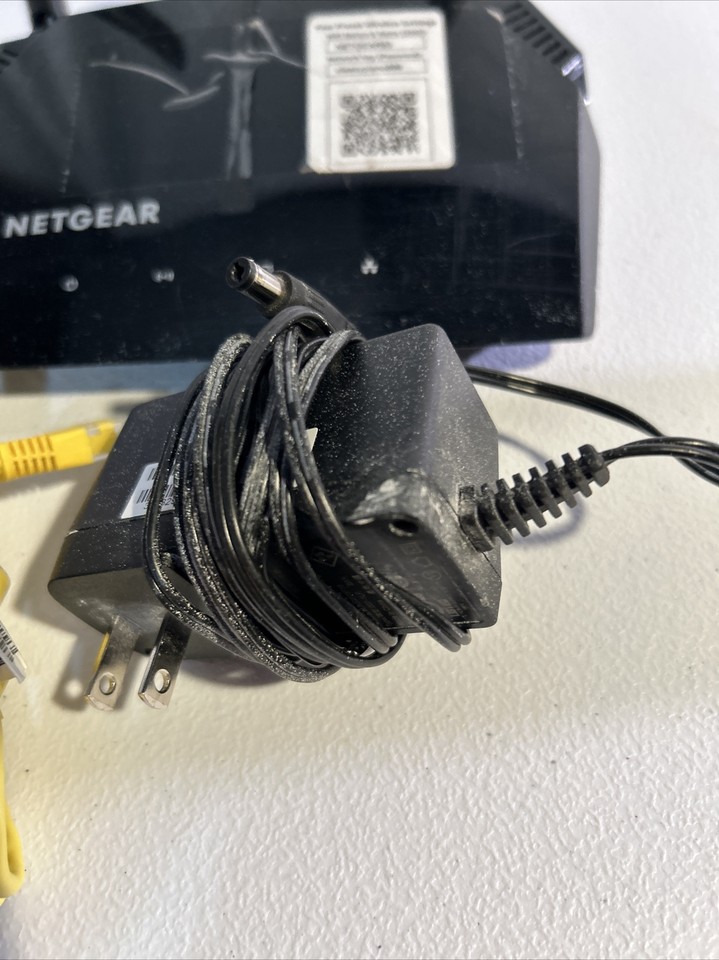 NETGEAR WiFi Router (R6120) - AC1200 Dual Band Wireless Speed (up to ...