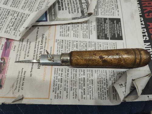 VINTAGE ANTIQUE WOOD PAD SAW HANDLE KEYHOLE WOODWORKING TOOL | eBay