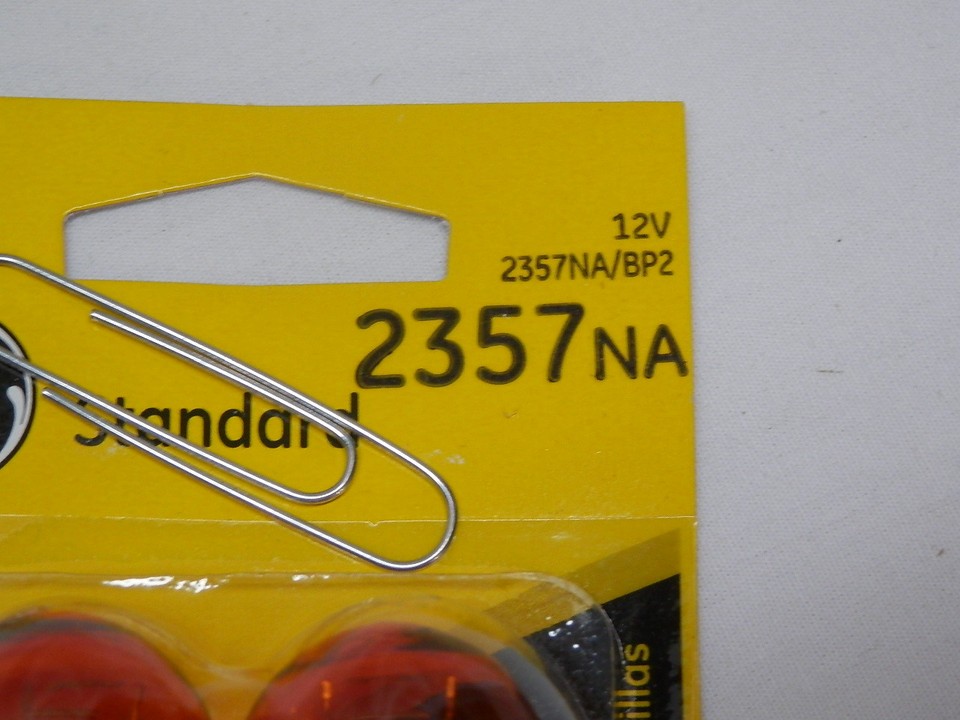 (2) New GE 2357NA Miniature Lamp Bulb 28w 8w Dual Contact 12 volt S8 ...