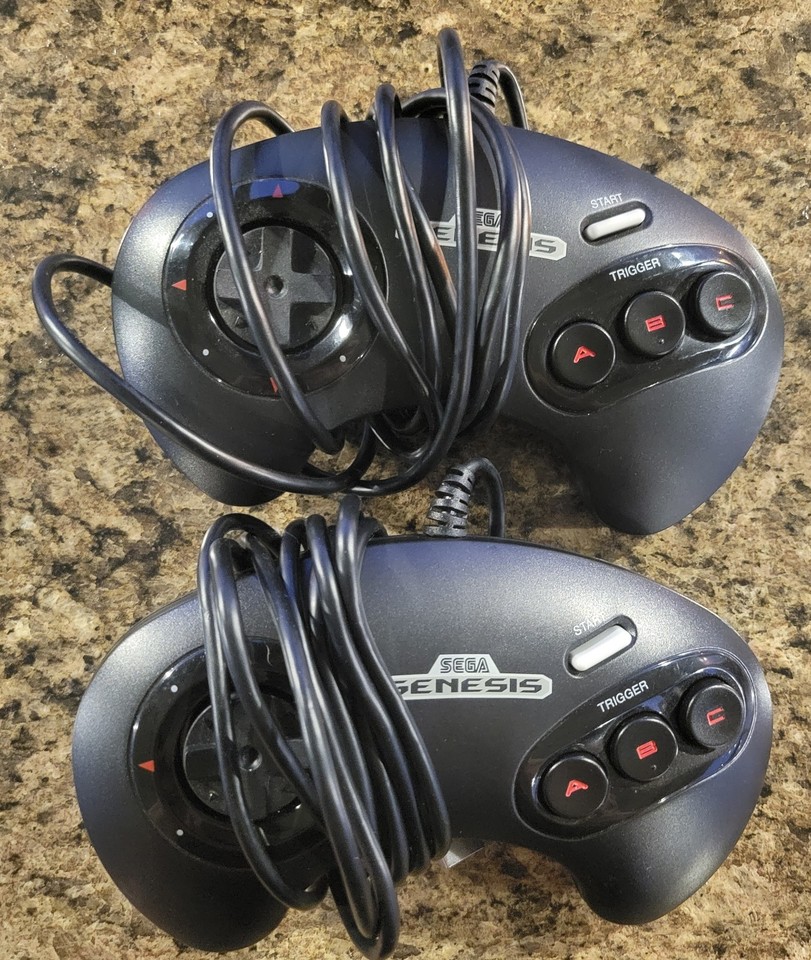 Sega Genesis Mini Classic Console 16 Bit MK-16000 w/ 2 Controllers ...