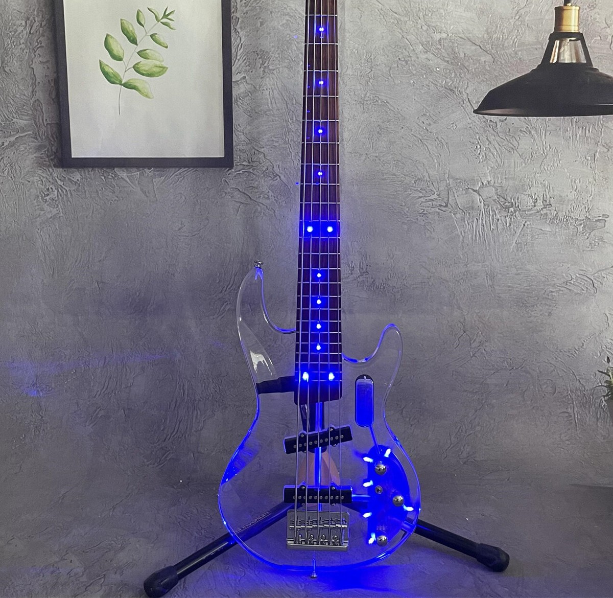 Lightweight Bass