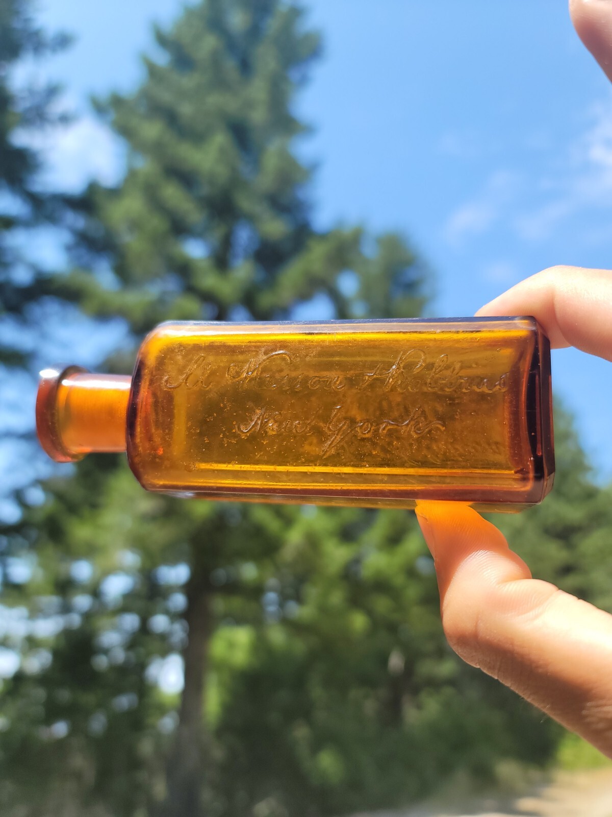 Old Amber McKesson & Robbins New York Medicinal Solution of Pyrozone ...