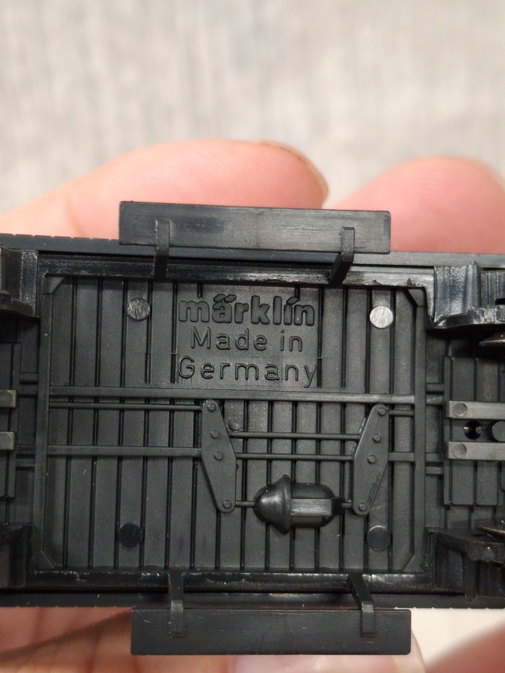 HO - Marklin 31979 - 5 Years MHI Box Car w/ Brakemans Cabin 1990 - 1994 ...