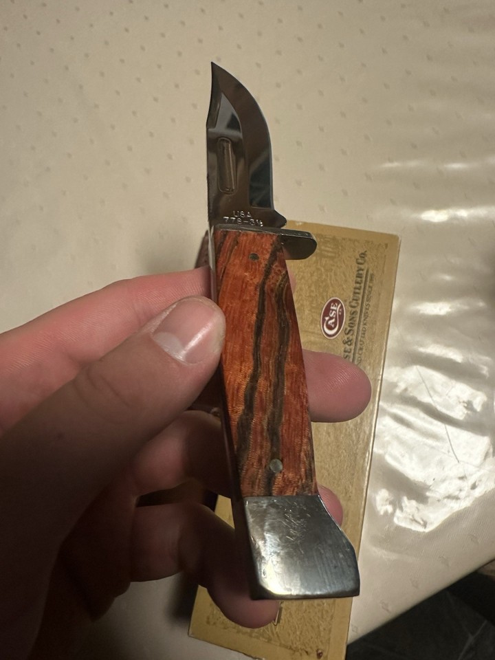 2007 Case XX Hunter Slab Side Fixed Blade USA 778 - 3 1/2 Orange Curly ...