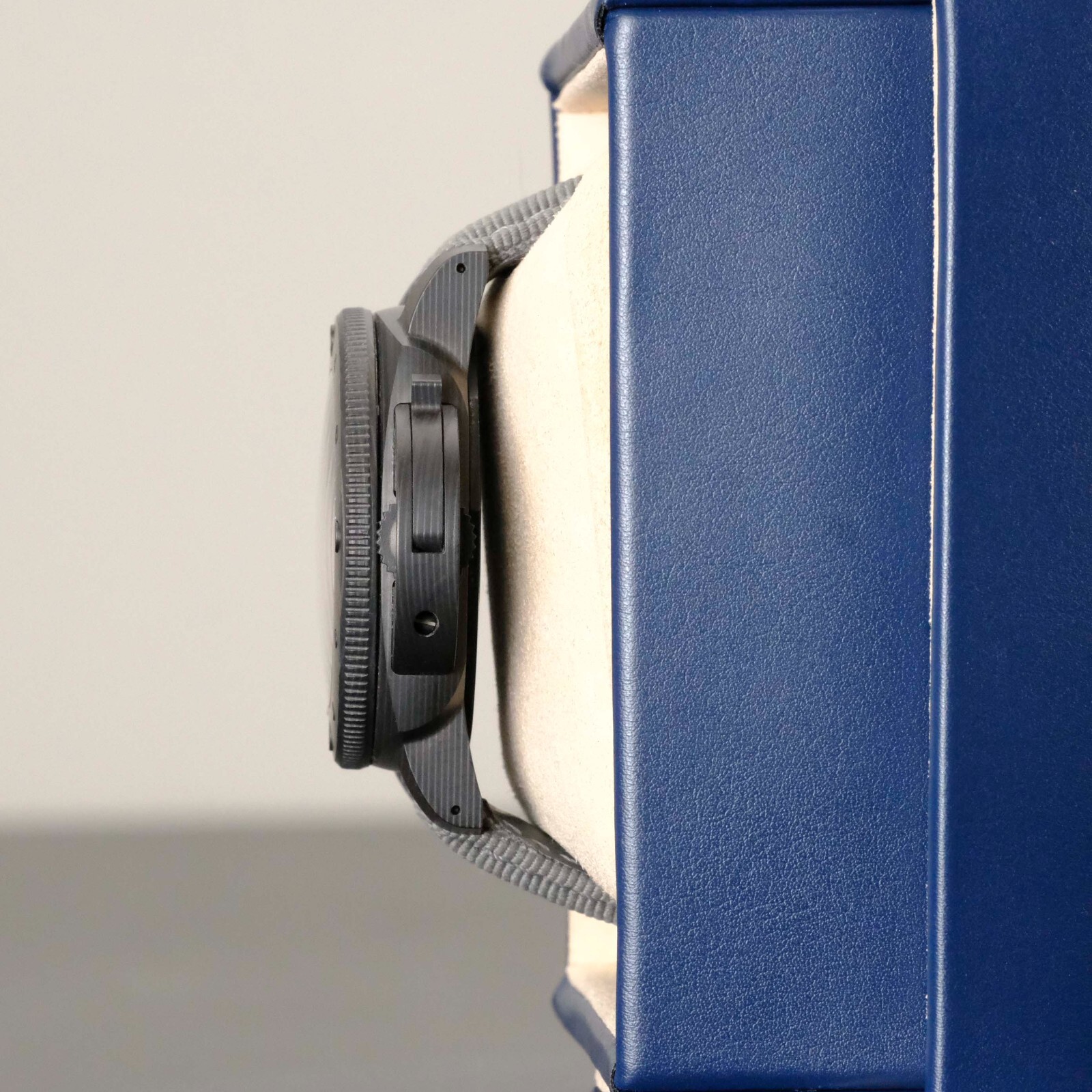 Panerai Submersible Marina Military Carbotech PAM02979 Pam2979 pam 2979 ...