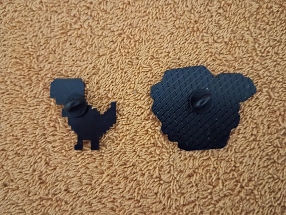 2pc MINECRAFT pin set T-REX DINOSAUR & PIXEL BEE Metal Brooch Enamel ...