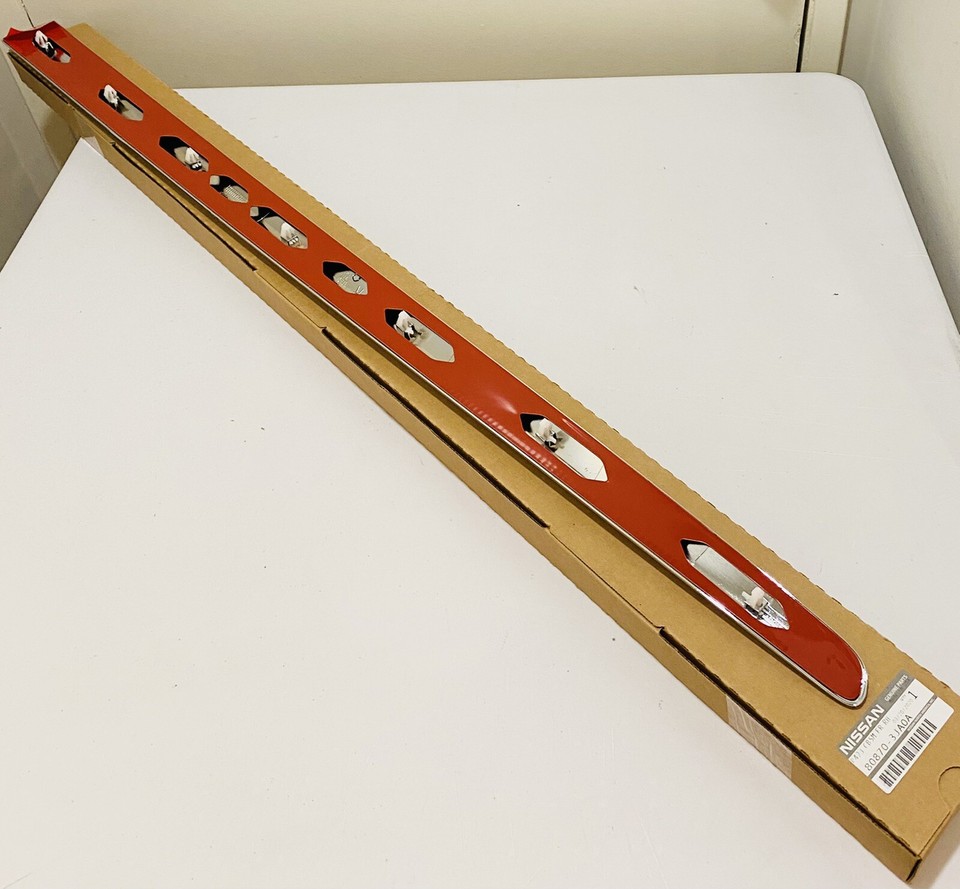 NEW GENUINE INFINITI JX35 2013 QX60 FRONT RIGHT DOOR MOULDING 80870 ...